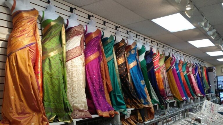 Best Saree Shops In Delhi: Market For Saris Under 2,500 INR